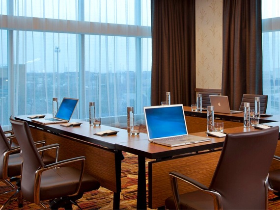 Boardrooms & Small Event Spaces in Indianapolis | Marriott IndyPlace